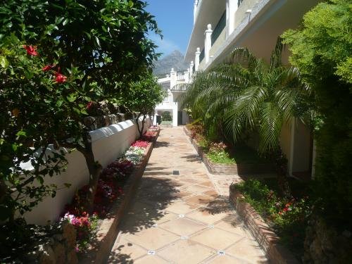 Aloha Gardens Hotel, Marbella **** - Ronda Today
